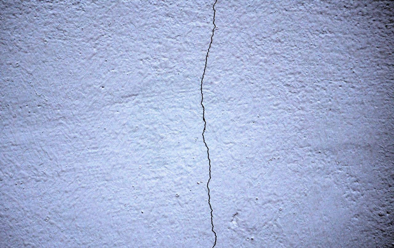 Discovering the Common Types of Cracks in Concrete.